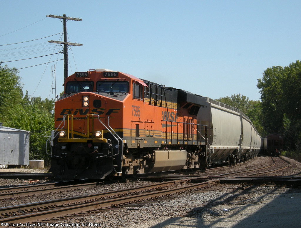 BNSF 7595